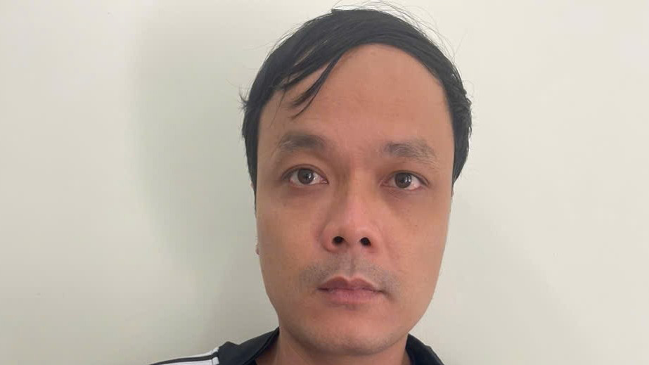 Vận động thành công đối tượng truy nã đặc biệt ra đầu thú